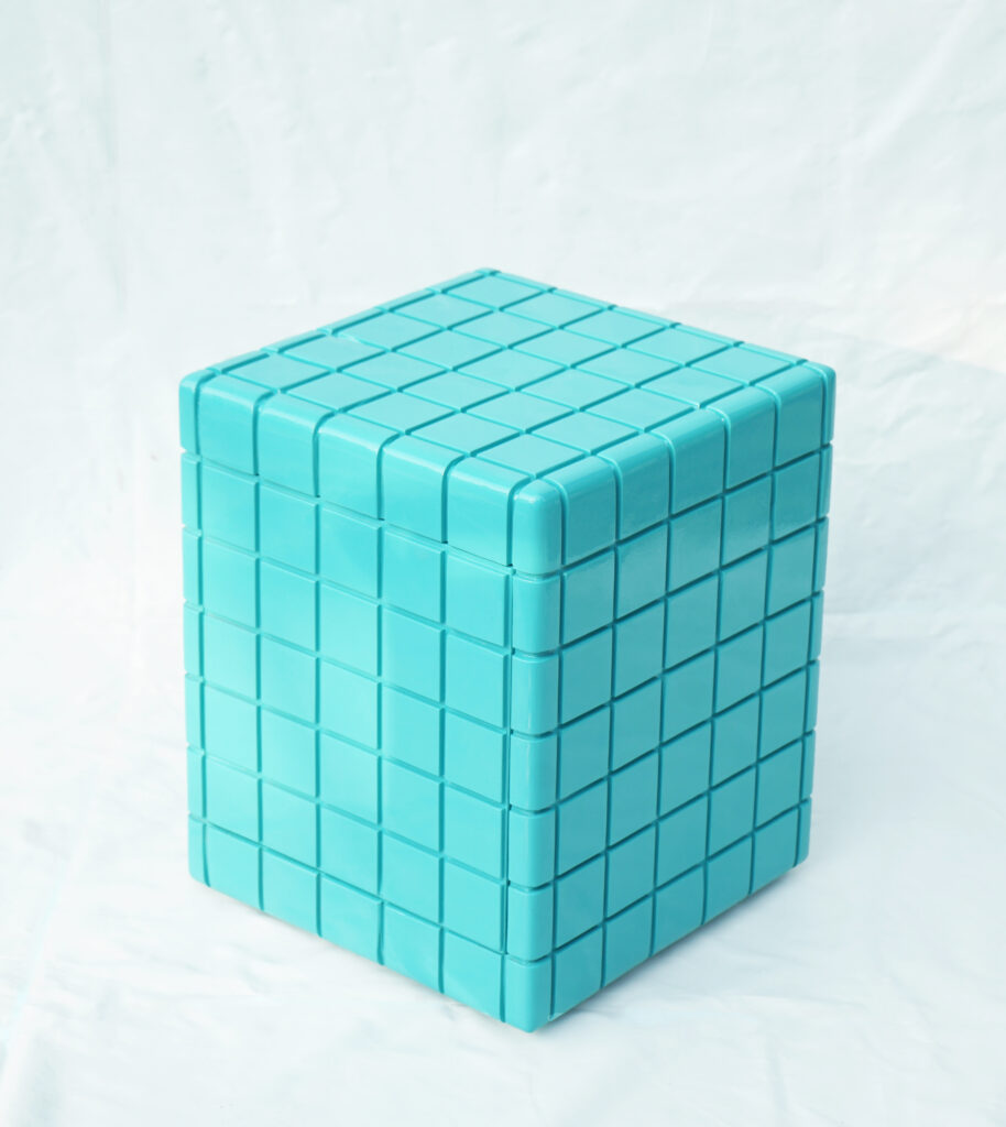 Sketchy Square - Bun